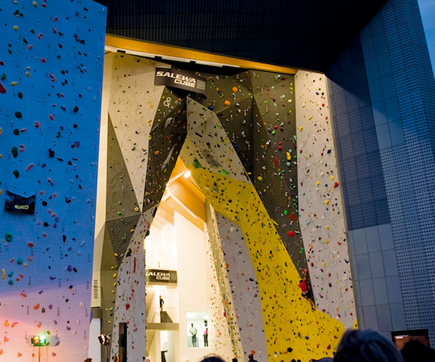 Climber perde la vita nella palestra di roccia Salewa Cube a Bolzano ...