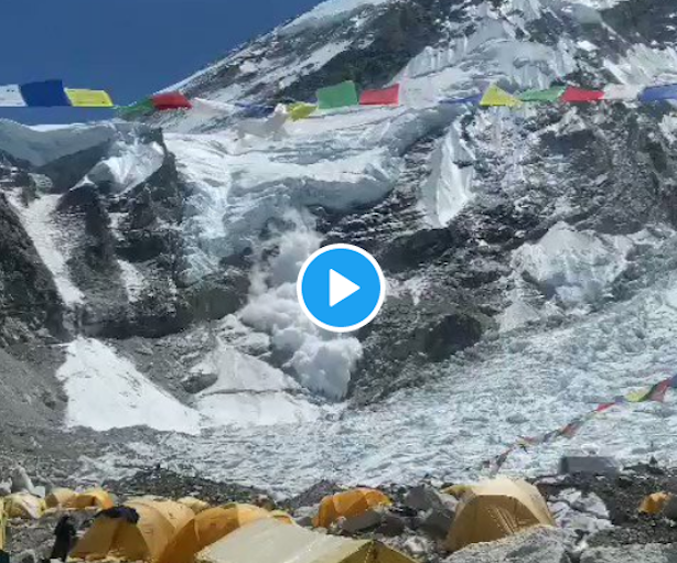Valanga sull'Everest | MountainBlogMountainBlog | The Outdoor Lifestyle Journal