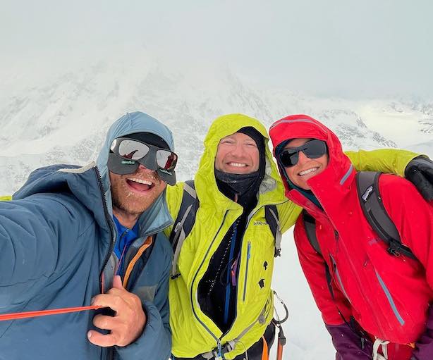 Colin Haley chiude la spedizione sul ghiacciaio Kahiltna in Alaska ...