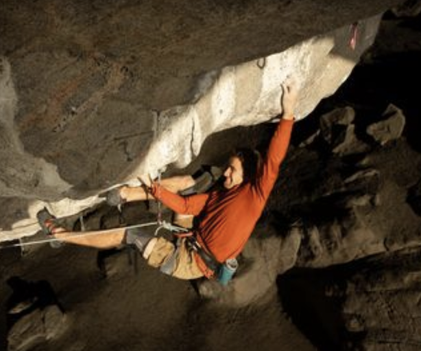 Seb Bouin completa la terza salita di "Move Hard" (9b ...