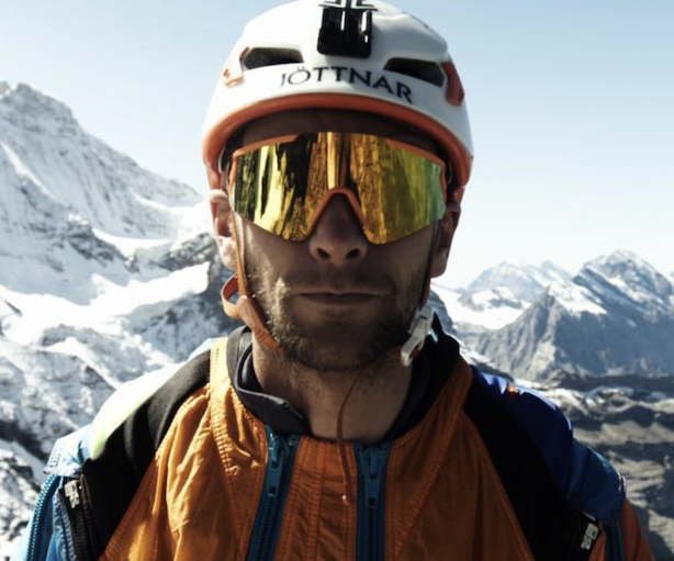 "Lhotse Wingsuit 8K": Tim Howell tenta il primo salto al mondo in tuta ...
